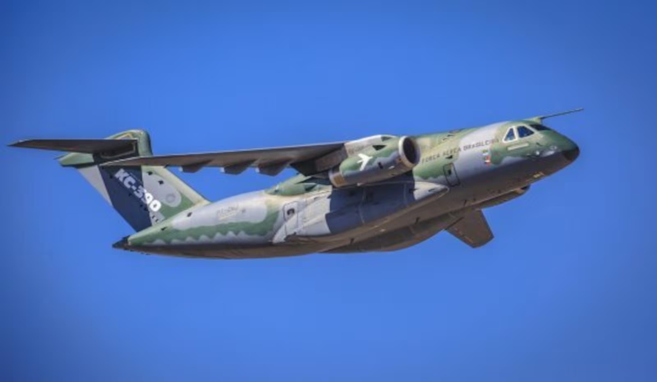 Uso de aviões da FAB entra na mira do TCU - Ric.com.br