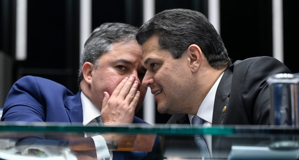 Alcolumbre despacha PEC "contraponto" ao fim da escala 6x1