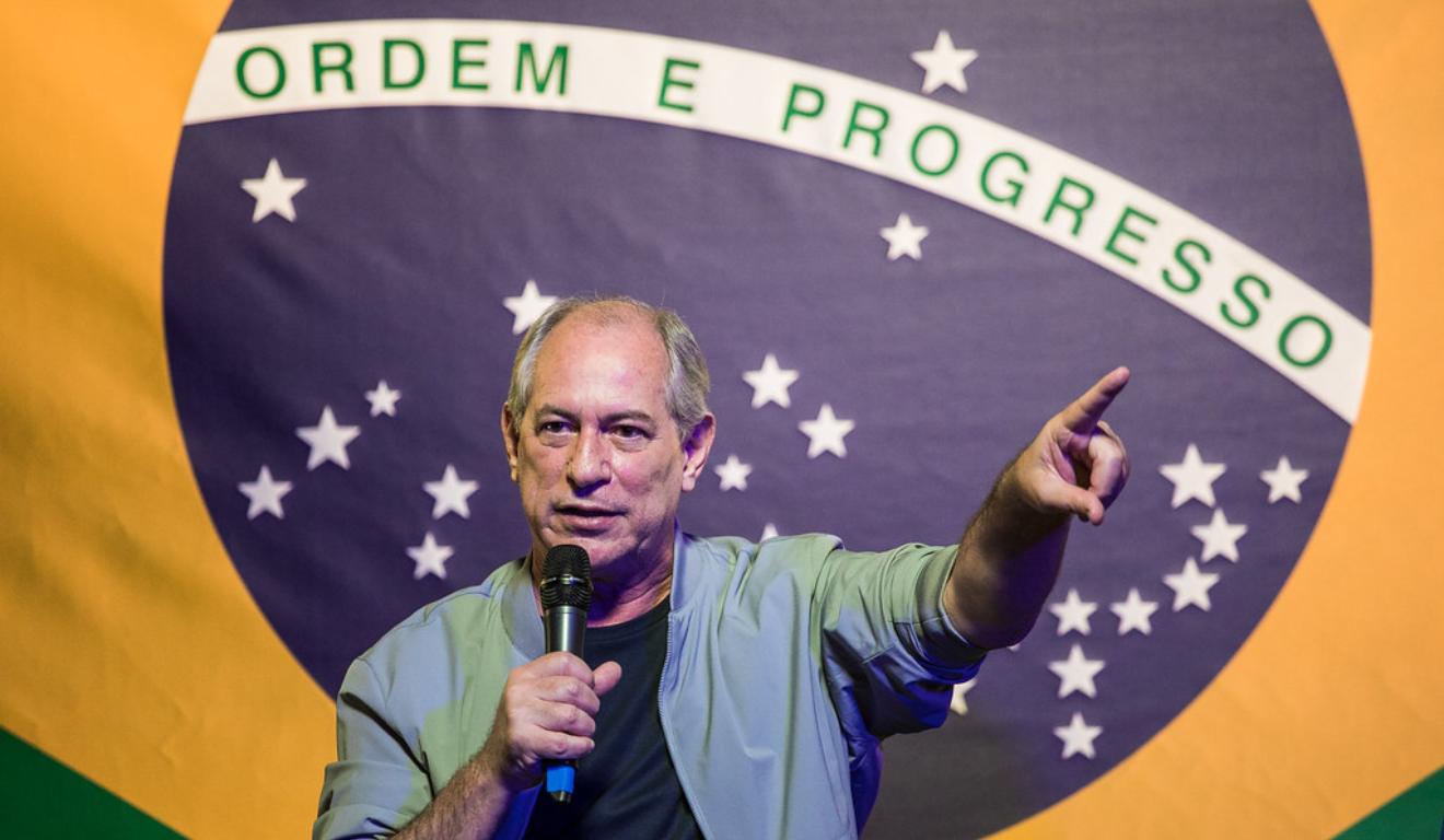 Ciro Gomes desiste da presidência para disputar governo do Ceará - Ric ...