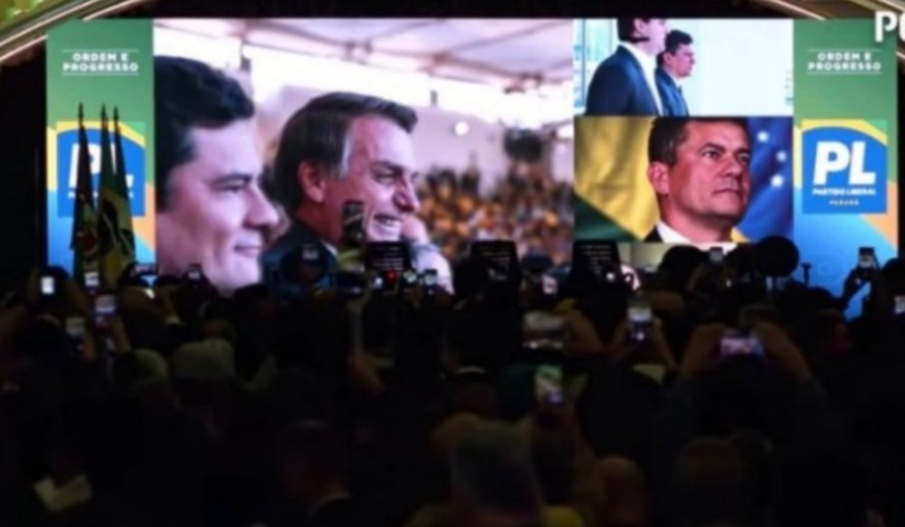 PSD entra na Justiça contra Moro por usar imagem de Ratinho - Ric.com.br